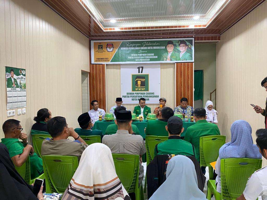 RRI.co.id - KPU Makassar Sambangi Sekretariat Parpol RRI.co.id - KPU Makassar Sambangi Sekretariat Parpol