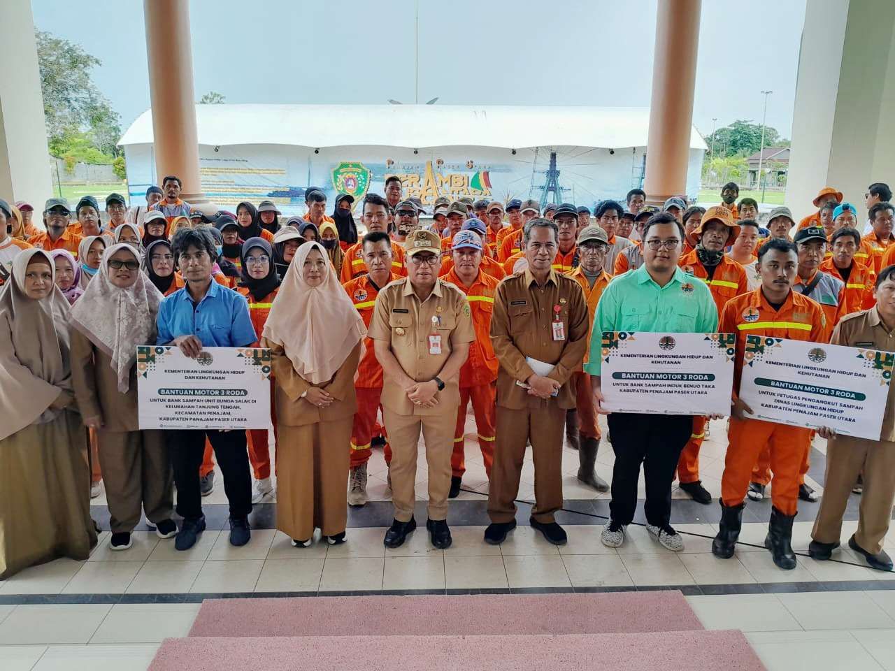 RRI.co.id - PPU Dapat Bantuan Tiga Motor Sampah dari KLHK RRI.co.id - PPU Dapat Bantuan Tiga Motor Sampah dari KLHK