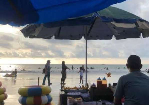 RRI.co.id - Masyarakat Harus Tau Lokasi Aman Mandi di Pantai Bengkulu RRI.co.id - Masyarakat Harus Tau Lokasi Aman Mandi di Pantai Bengkulu