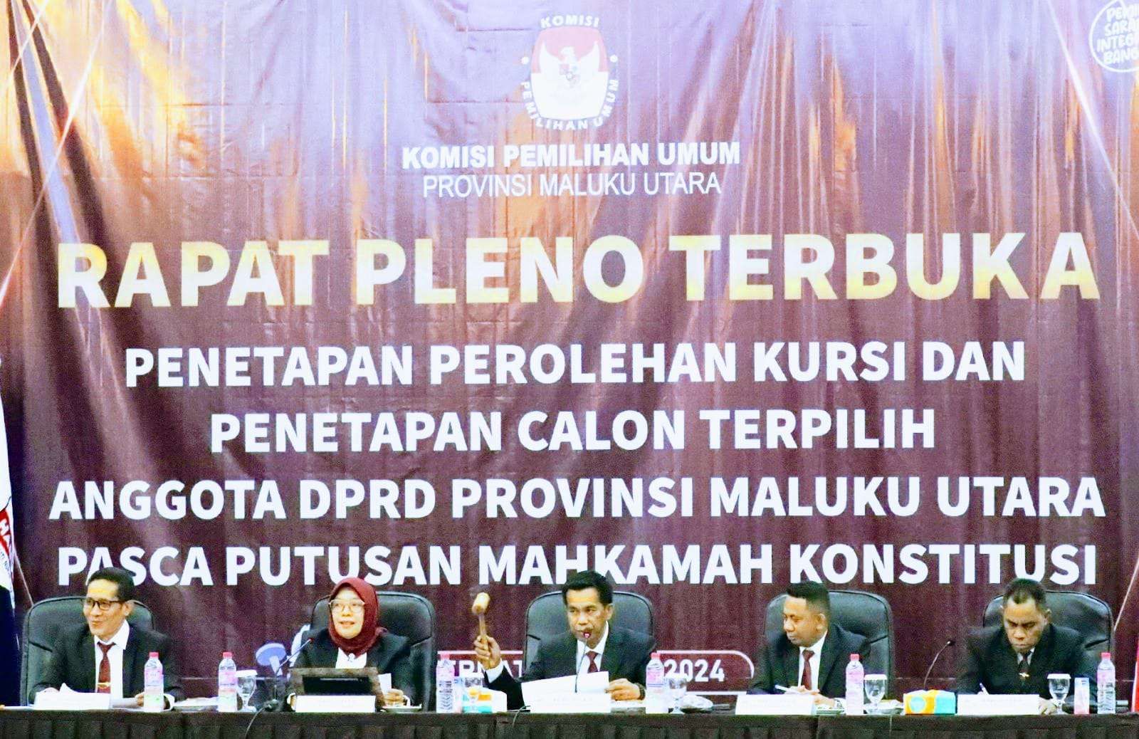 RRI.co.id - KPU Malut Tetapkan Anggota DPRD Terpilih, Ini Daftarnya RRI.co.id - KPU Malut Tetapkan Anggota DPRD Terpilih, Ini Daftarnya