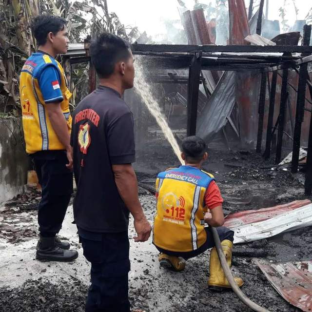 RRI.co.id - Geger, Rumah Dua Kali Dibakar ODGJ RRI.co.id - Geger, Rumah Dua Kali Dibakar ODGJ